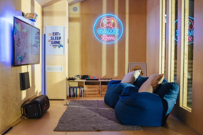 Autonomous Pod is the Monetizable Tiny Home Addition You’ve Been ...