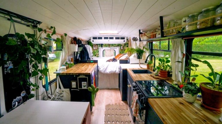 Her Adorable Shuttle Bus Conversion Home - Tiny House Blog